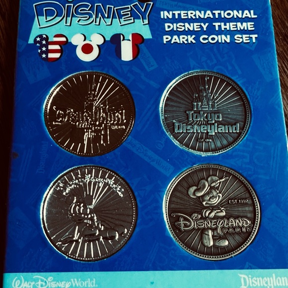 Disney | Other | Disney Theme Park Coin Set International 4 Coins New ...